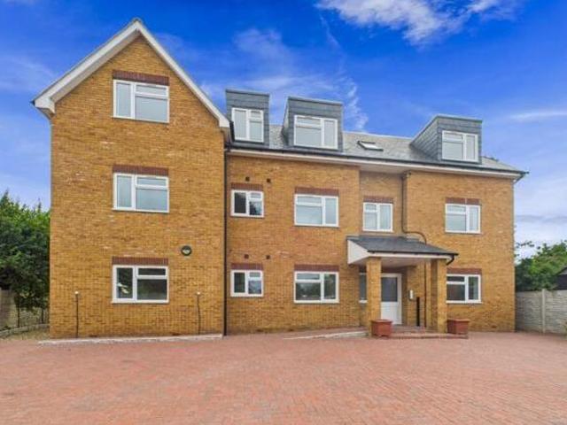 Shelson Avenue, Feltham, 2 Bedroom Apartment