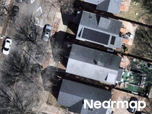 Shelton Ave