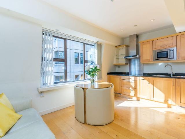 Shelton Street, Covent Garden, London WC2H, 1 bed flat to rent, £3,142 pcm | PrimeLocation