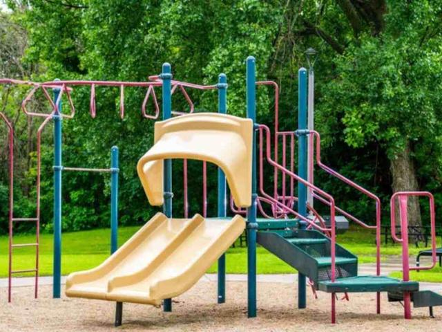 Shenandoah Woods Apartments 2 Bedroom Apartment for Rent at 2205 Shenandoah Ln N, Plymouth, MN 55447 Plymouth Wayzata