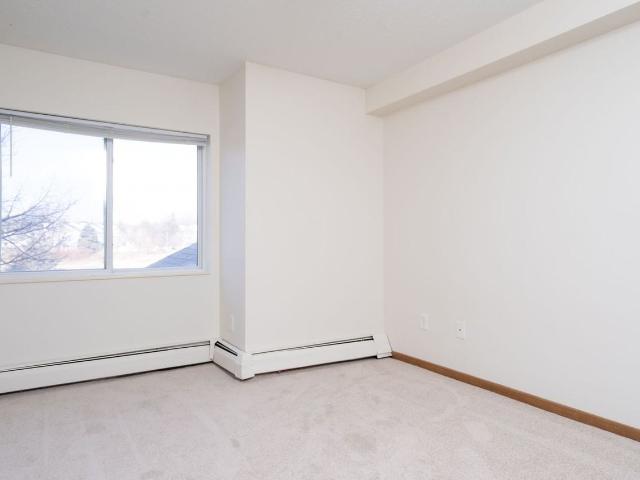 Shenandoah Woods Apartments 2 Bedroom Apartment for Rent at 2205 Shenandoah Ln N, Plymouth, MN 55447 Plymouth Wayzata