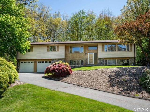 Shepard Dr, Manchester, Home For Sale