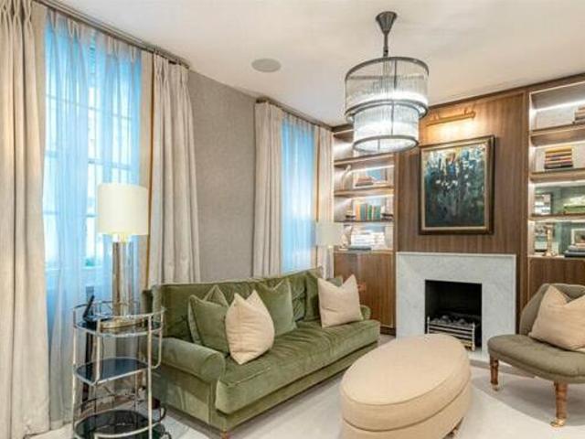 Shepherd Street, Mayfair, 3 Bedroom Maisonette