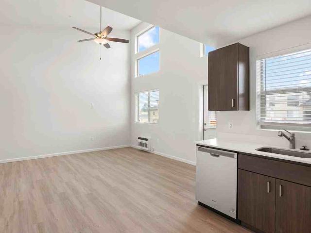 Shepherds Crossing Apartments 2 Bedroom Apartment for Rent at 4433 Mahrt Ave Se, Four Corners, OR 97317 Four Corners