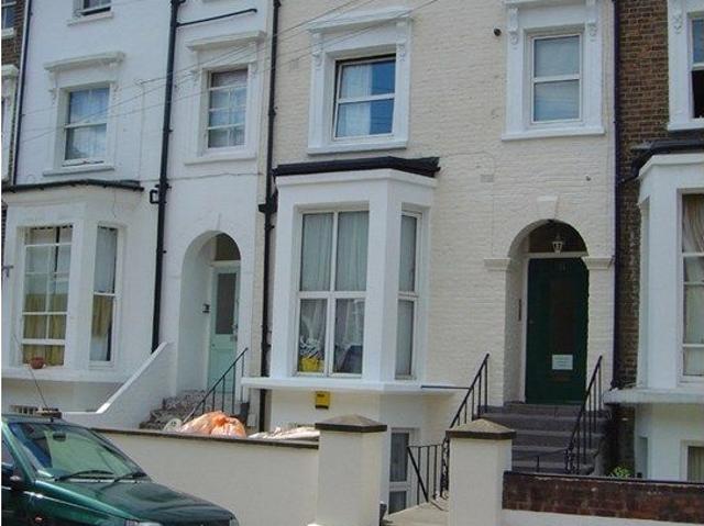 Shepherds Bush, London W12, 1 bed flat to rent, £1,600 pcm | PrimeLocation