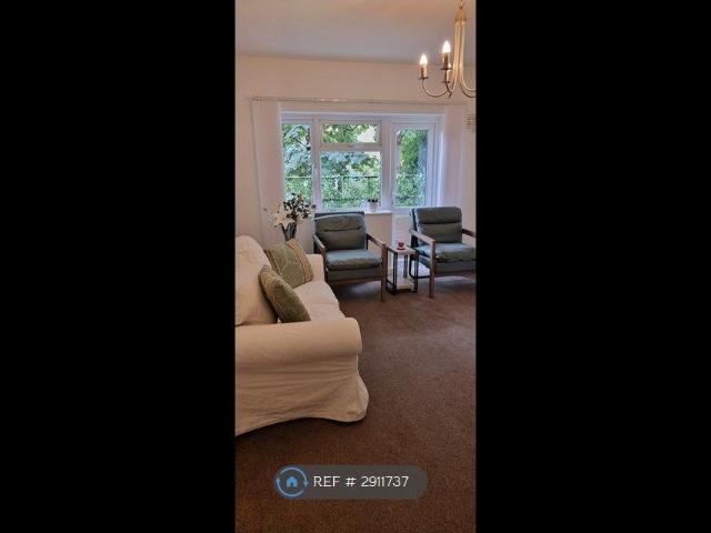 Shepherds Bush Road, London W6, 2 bed flat to rent, £2,400 pcm | PrimeLocation