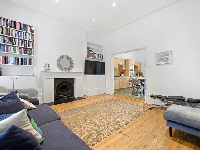 Shepherds Bush Road, London W6, 3 bed maisonette to rent, £3,500 pcm | PrimeLocation