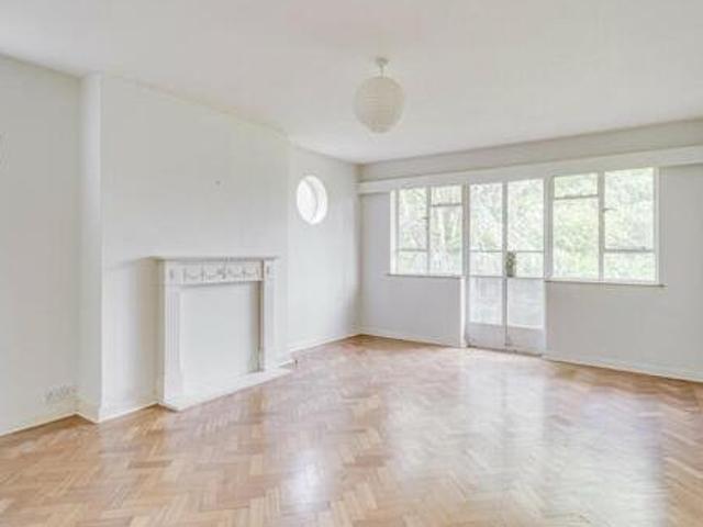 Shepherds Hill, Highgate, 2 Bedroom Apartment