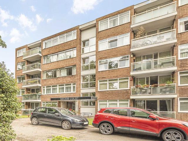 Shepherds Hill, Highgate N6, 3 bed flat to rent, £2,350 pcm | PrimeLocation