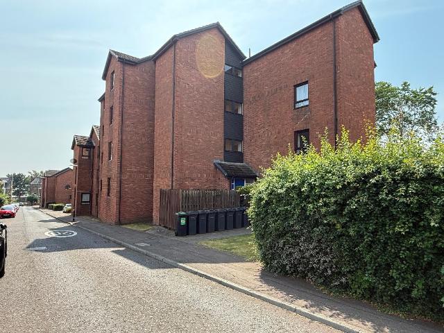 Shepherds Loan, West End, Dundee DD2, 2 bed flat to rent, £900 pcm | PrimeLocation