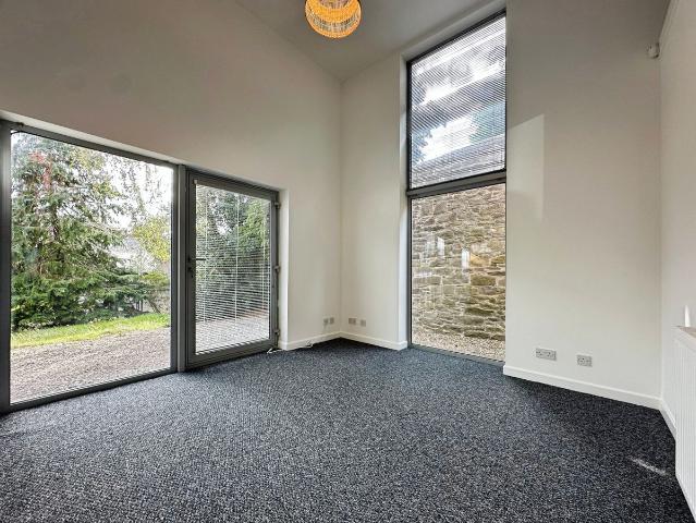 Shepherds Loan, Dundee DD2, 3 bed flat to rent, £1,400 pcm | PrimeLocation