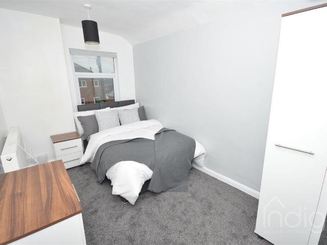 Sheppard Street, Stoke On Trent ST4, Room to rent, £400 pcm | PrimeLocation