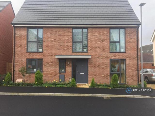 Shepton Road, Milton Keynes, MK10 4 bed detached house to rent £2,300 pcm £531 pw