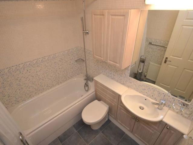 Sheraton Close, Lower Meads, Eastbourne, BN21 4HQ