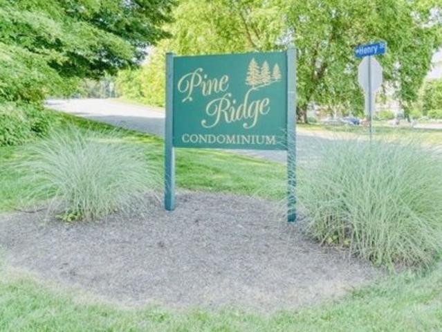 Sheraton Ln Unit,norwich, Condo For Sale