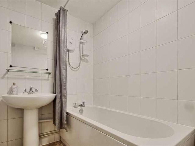 Sherbourne Close, Cambridge, CB4