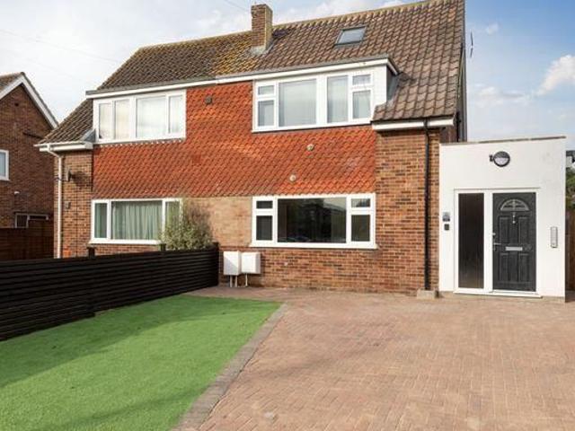 Sherborne Close, Colnbrook, Slough SL3, Room to rent, £795 pcm | PrimeLocation