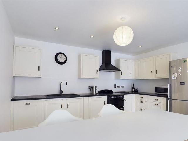 Sherborne Street, Birmingham B16, 2 bed flat to rent, £1,150 pcm | PrimeLocation