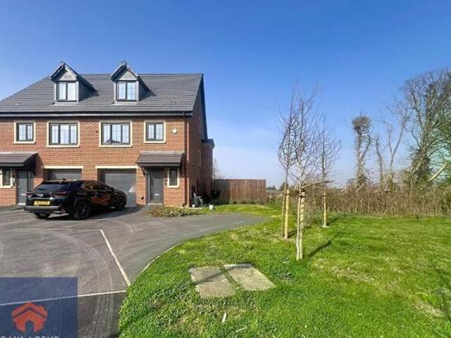 Sherbrook Drive, Southport, 3 Bedroom Semi detached