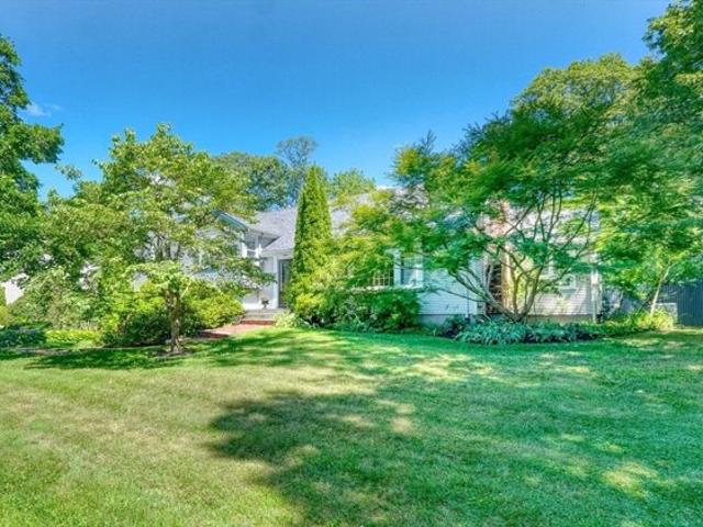 Sherburne Rd S, Lexington, Home For Sale