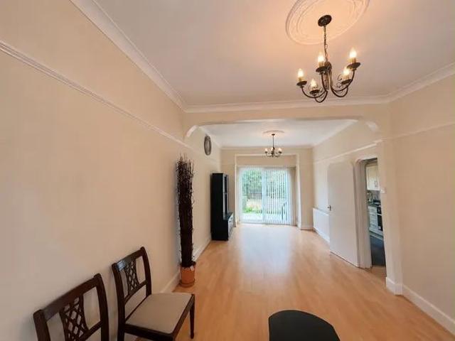Sheringham Avenue, Romford, RM7 9DR, Property for rent