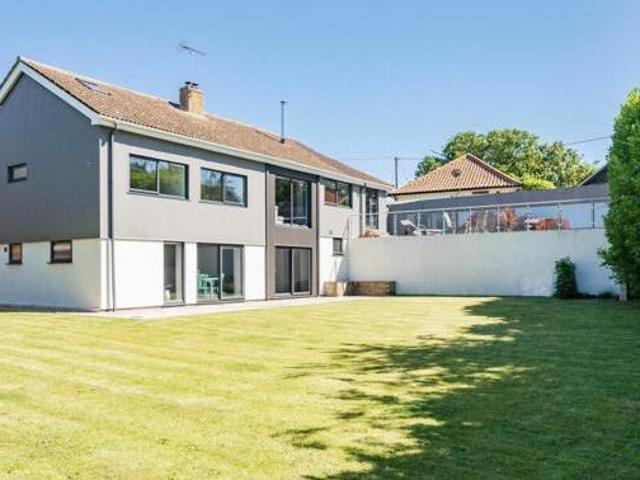 Sheringham Road, West Beckham, 5 Bedroom Detached