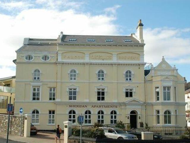 Sheridan Apartments, Glen Falcon Road, 2 Bedroom Flat