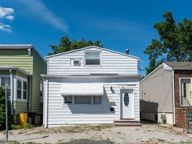 Sheridan Pl, Fairview, Home For Sale