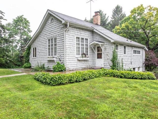 Sheridan Rd, Winthrop Harbor, Home For Sale