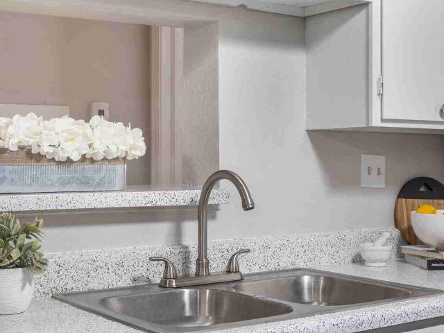 Sheridan Springs 2 Bedroom Apartment for Rent at 10011 S Sheridan Rd, Tulsa, OK 74133