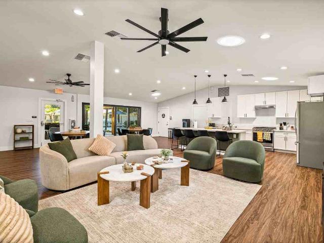 Sheridan Square Apartments 2 Bedroom Apartment for Rent at 1301 Sheridan Ave, Chico, CA 95926