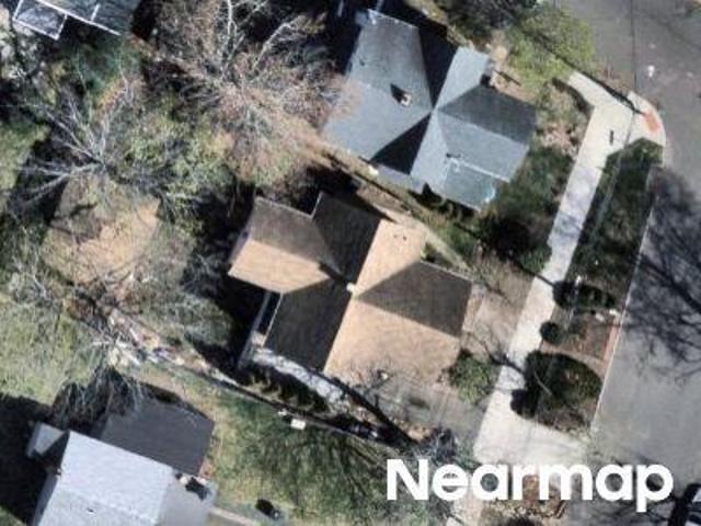 Sherland Ave