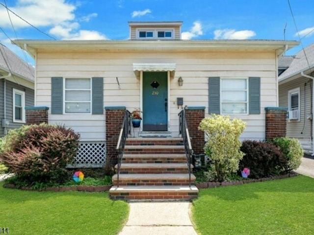 Sherman Ave, Roselle Park, Home For Sale