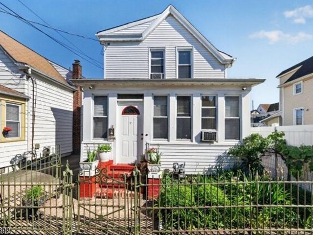 Sherman Pl, Clifton, Home For Sale