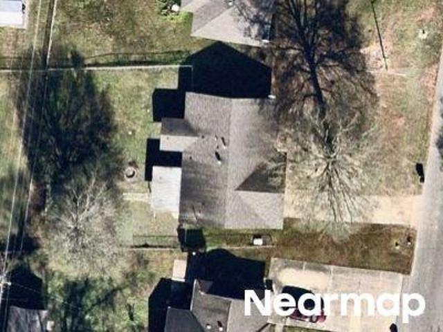 Sherron Ave