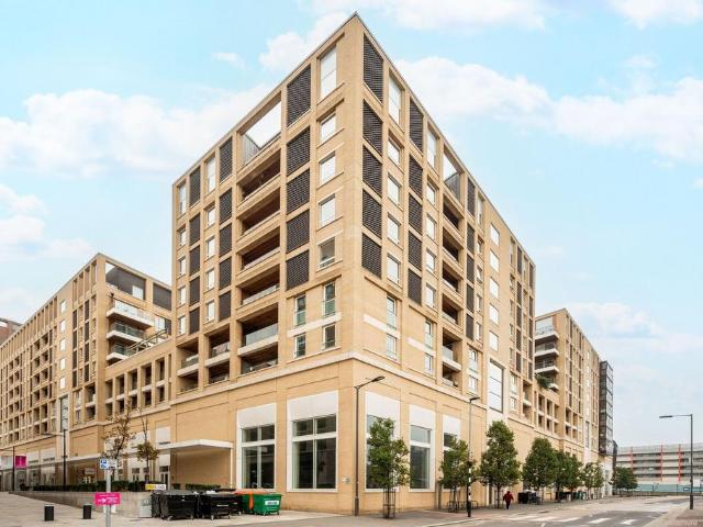 Sherrington Court, E16, Royal Docks. 1 bed flat to rent £2,817 pcm £650 pw