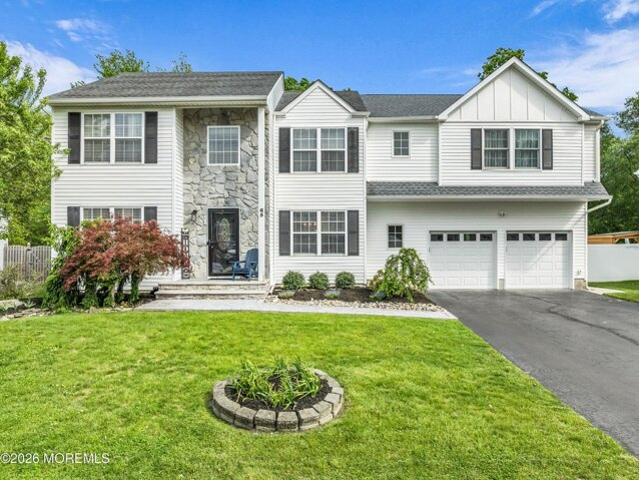 Sherrybrooke Dr, Howell, Home For Sale