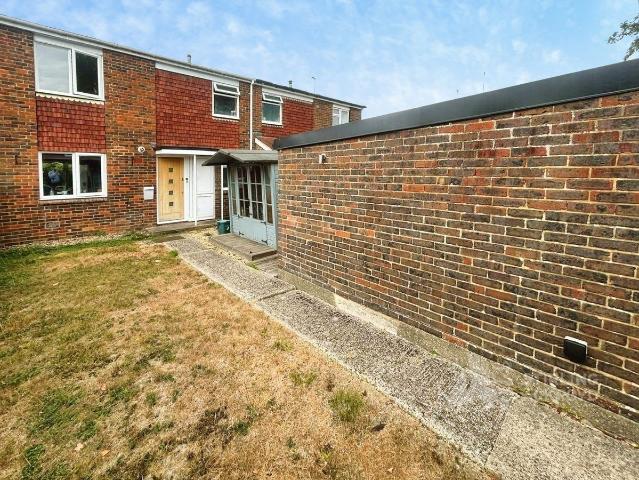 Sherrydon, Cranleigh, Surrey GU6, 3 bed terraced house to rent, £1,900 pcm | PrimeLocation