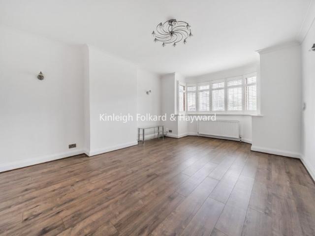 Sherwood Way, West Wickham, BR4