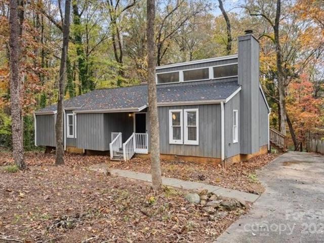 Sherwood Cir, Lancaster, Home For Sale