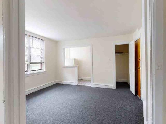 Sherwood Court Apartments Studio Apartment for Rent at 4417 Pine St, Philadelphia, PA 19104 Spruce Hill