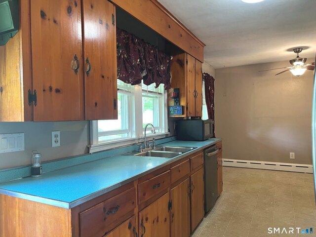 Sherwood Dr, Torrington, Home For Sale