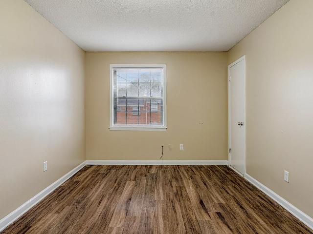 Sherwood Flats 2 Bedroom Apartment for Rent at 3667 Rhodes Ave, Memphis, TN 38111
