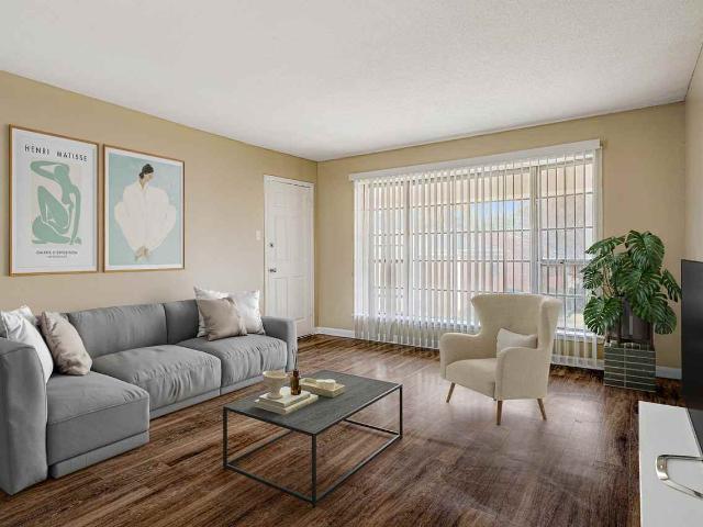 Sherwood Flats 3 Bedroom Apartment for Rent at 3667 Rhodes Ave, Memphis, TN 38111