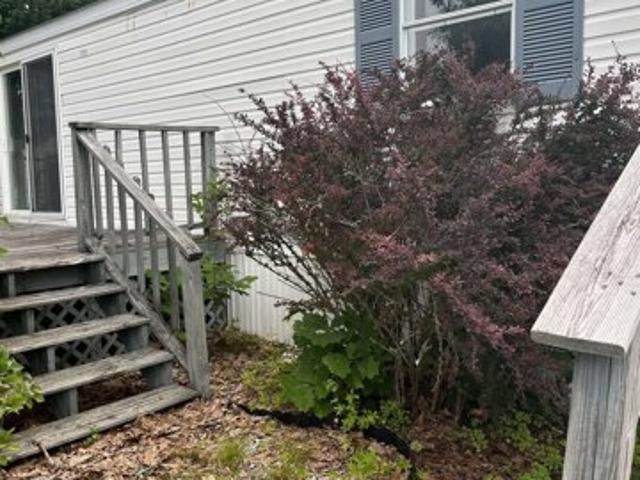 Sherwood Gln, Somersworth, Property For Sale