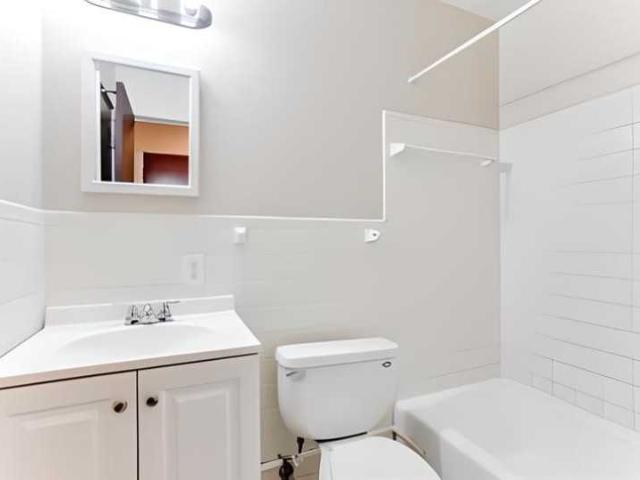 Sherwood Glen 1 Bedroom Apartment for Rent at 1512 County Road B E, Maplewood, MN 55109 Maplewood Oakdale