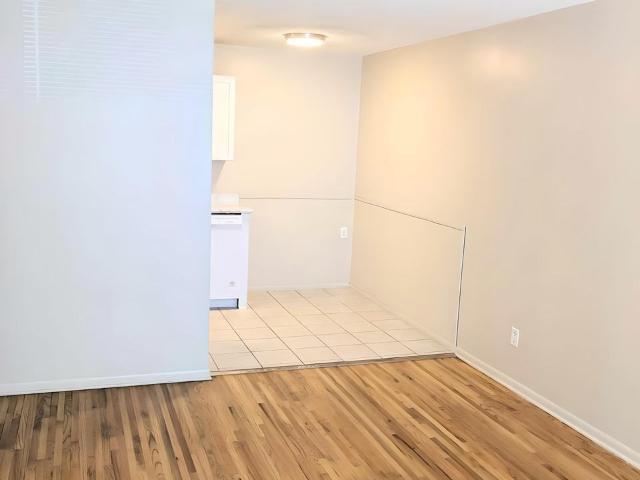 Sherwood Glen 2 Bedroom Apartment for Rent at 1512 County Road B E, Maplewood, MN 55109 Maplewood Oakdale