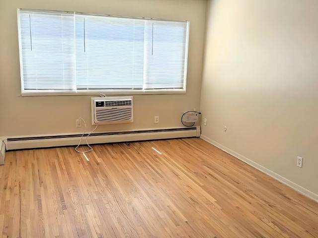 Sherwood Glen 2 Bedroom Apartment for Rent at 1512 County Road B E, Maplewood, MN 55109 Maplewood Oakdale