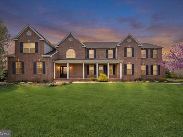 Sherwood Ln, Columbus, Home For Sale