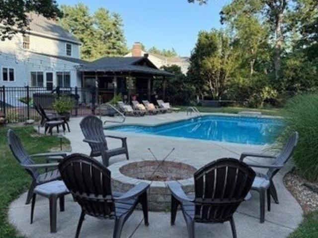 Sherwood Ln, Raynham, Home For Sale